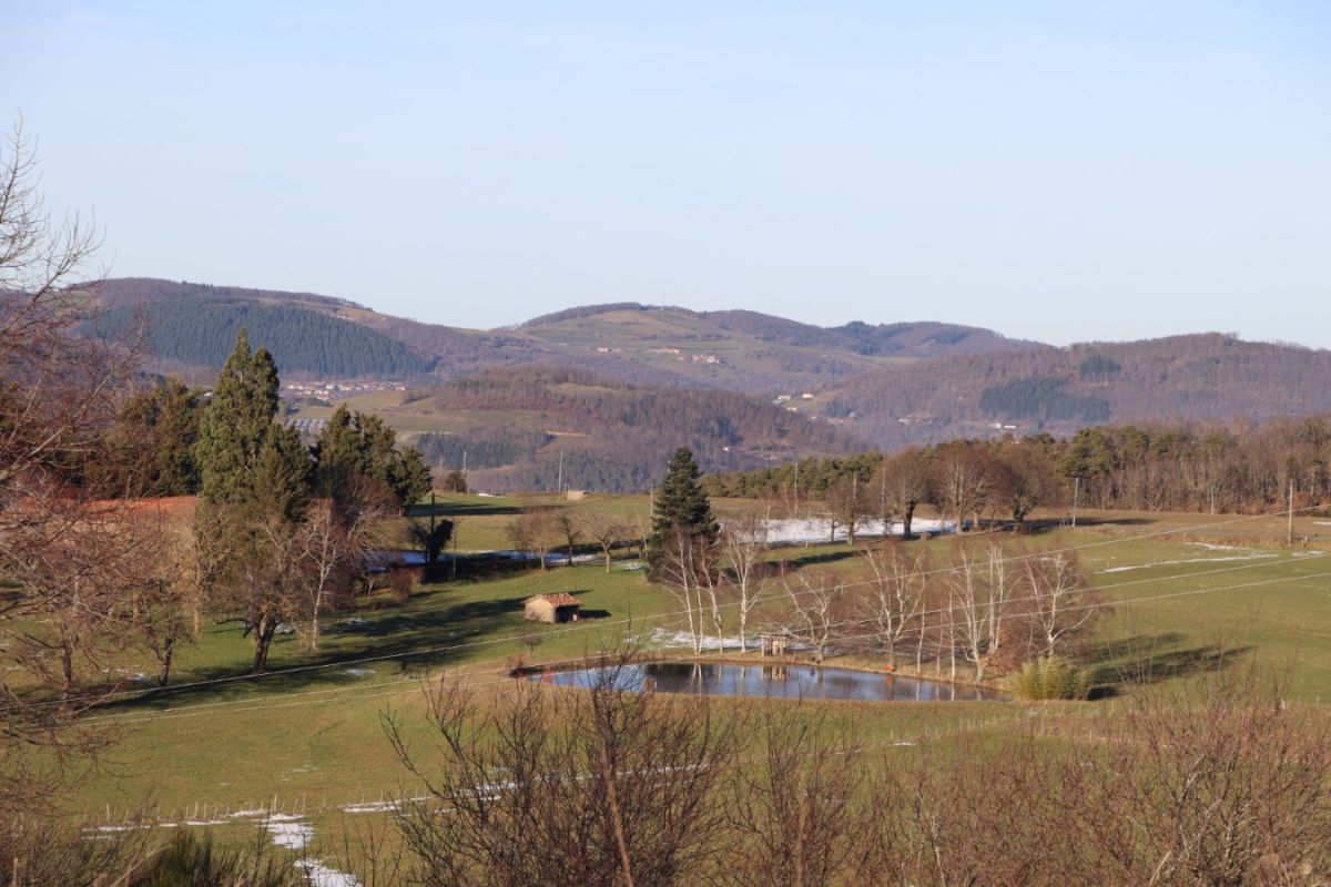 Le signal de Saint-André (934m) par Riverie, en boucle - Randonnée Monts du Lyonnais - Riverie ...