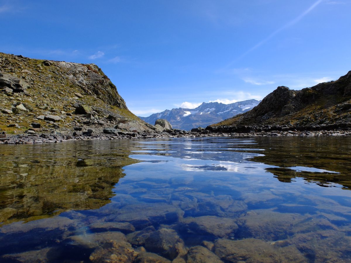 Lac de Belledonne (2169m) par le Bois de Coteyssard, le Pas du Bessey ...