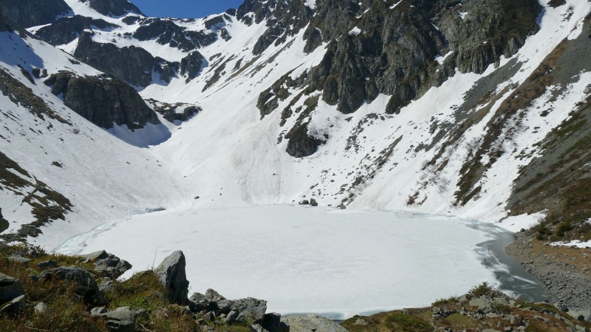 Lac de Crop (1924m) - Randonnée Belledonne - Laval : Sortie du 18 mai 2025