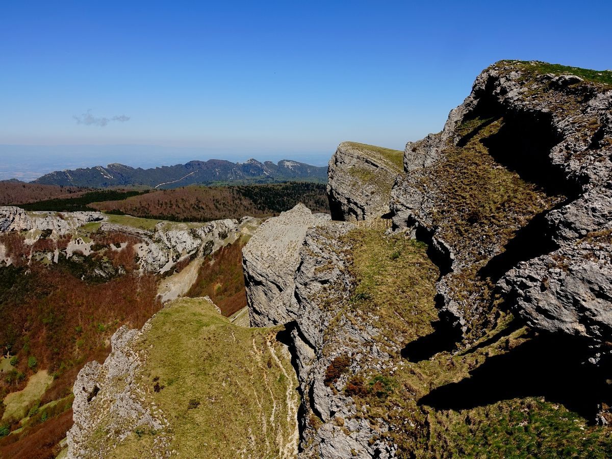 Col de la Bataille, Roc de Toulau (1581m) et col de Comberoufle en ...