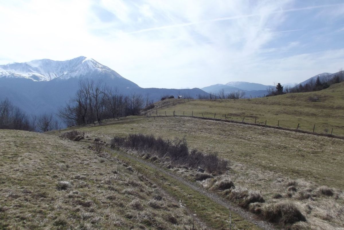 Lac Luitel par le col de la Madeleine et Buissonnière - Randonnée ...