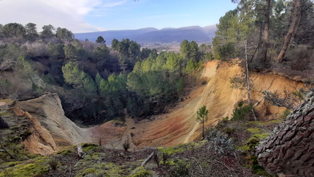 Les ocres de Bruyères à Villars - Randonnée Luberon - Villars