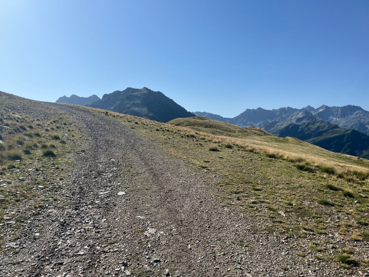 Le Grand Charnier (2561m) - Randonnée Belledonne - Allevard : Sortie du ...