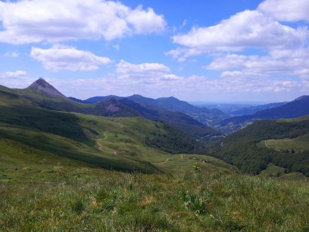 Puy de Peyre Arse (1806m) par la Gravière et le col de Cabre ...