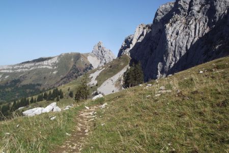Tour du Gerbier et des Rochers du Ranc des Agnelons, du Pas de l'Œille ...